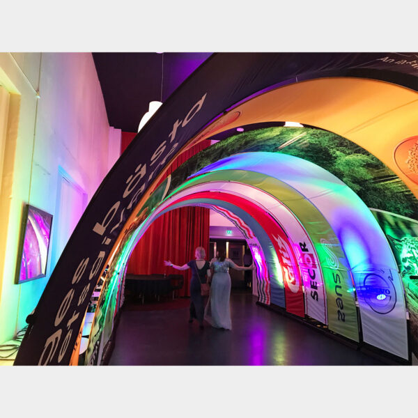 Bannerbow - Portable Event Arches and Backdrop