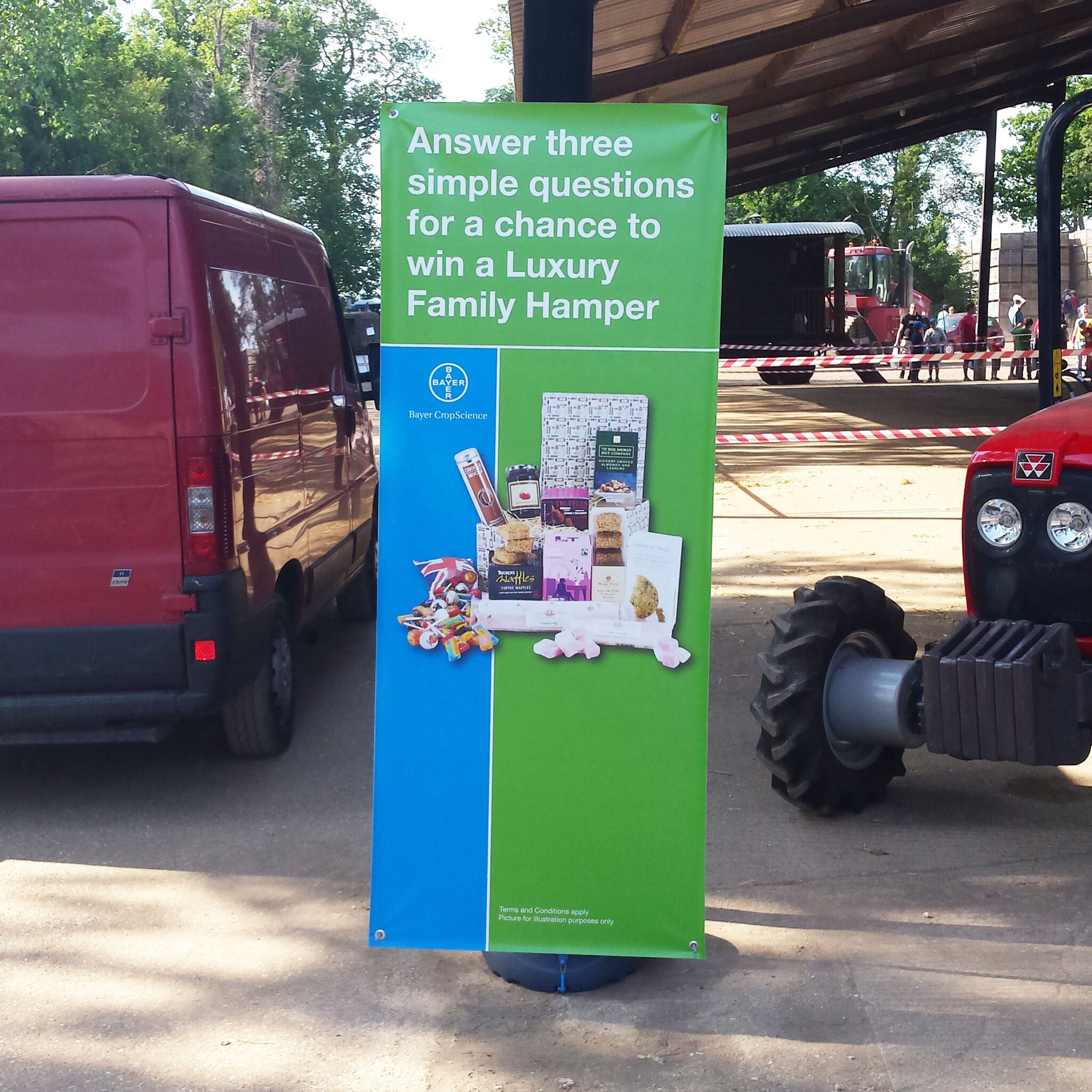 Blizzard — Outdoor Banner Stands