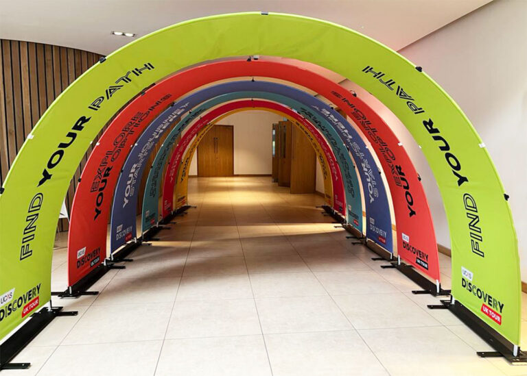 Bannerbow - Portable Event Arches and Backdrop